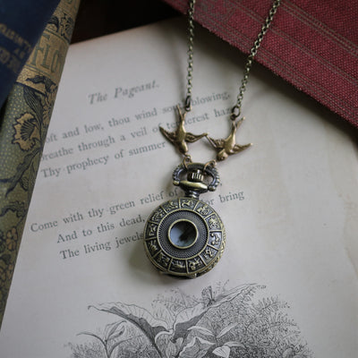 Time Lord Watch Necklace – Ragtrader Vintage